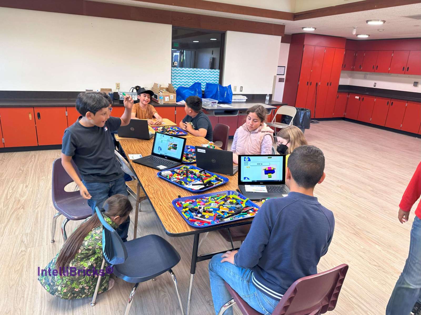 Summer Camp - IntelliBricks